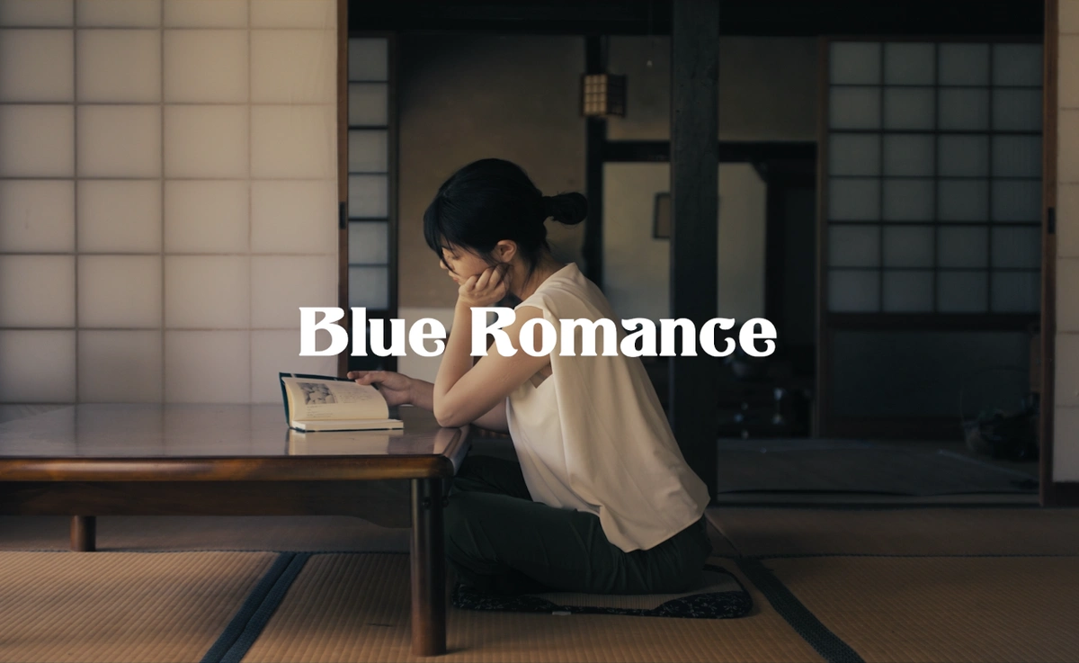 Blue Romance : Romantic and lo