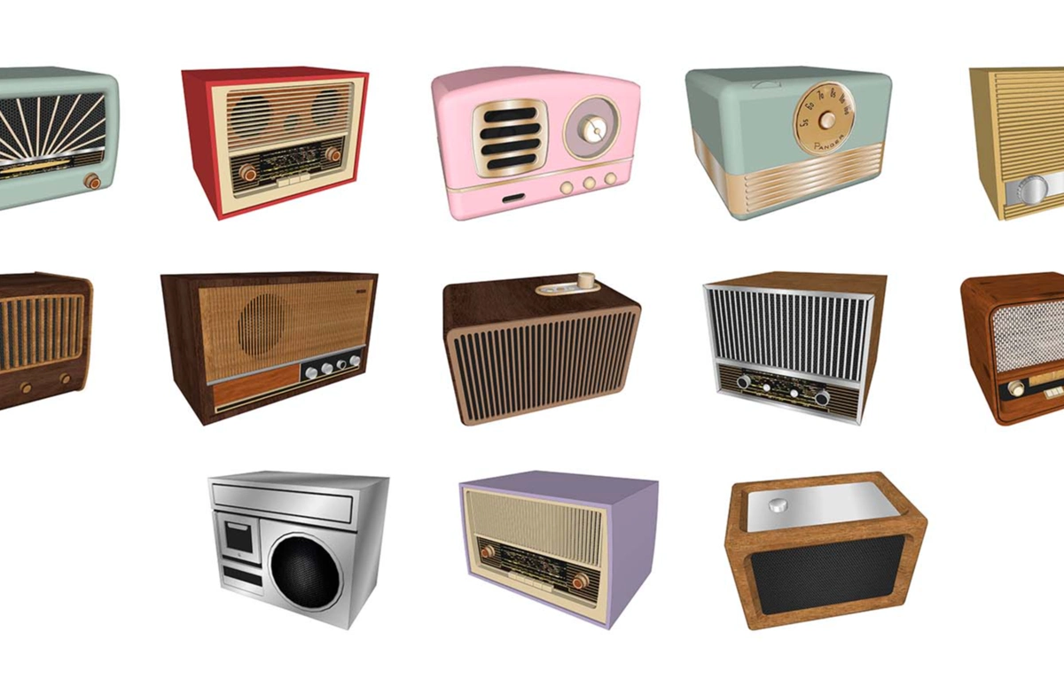 Props Collection - 13 Types of Vintage Radio